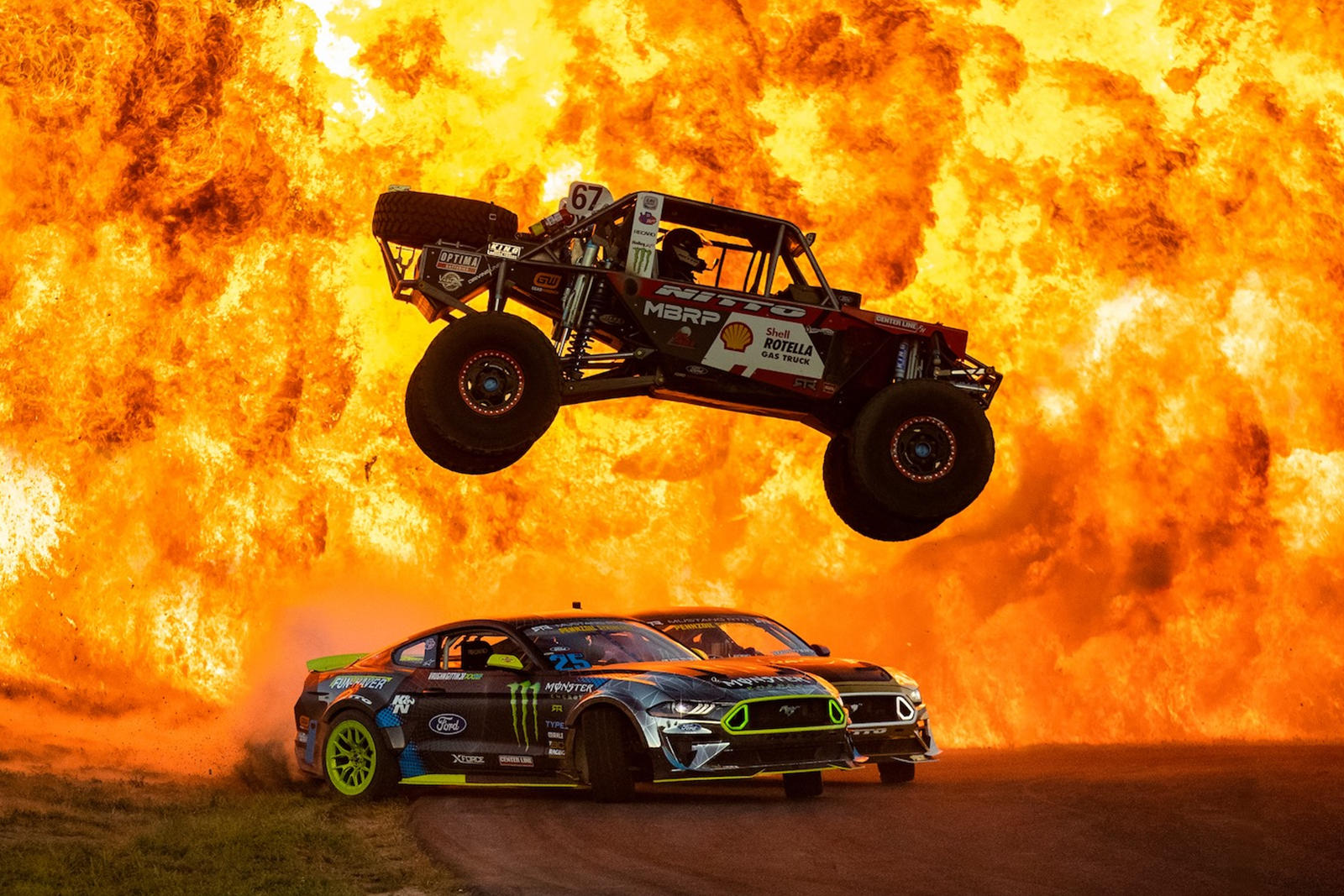 RTR Vehicles Bomb Track - PASMAG is the Tuner's Source for Modified Car ...